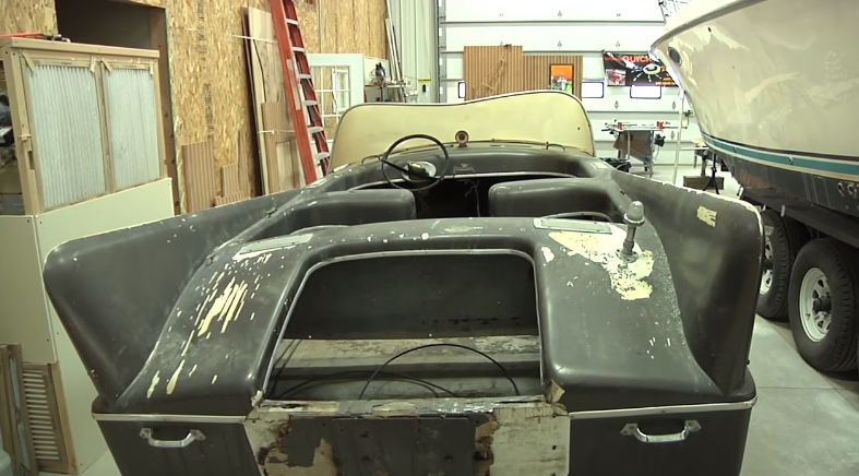 1958 Glass Magic Restoration Part 1 | Boatworks Today